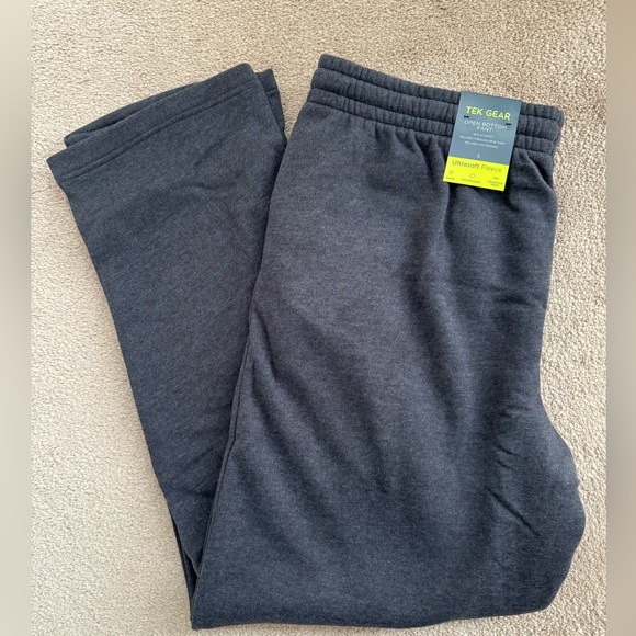 tek gear | Pants | Mens Tek Gear Grey Fleece Sweatpants Size L New With ...